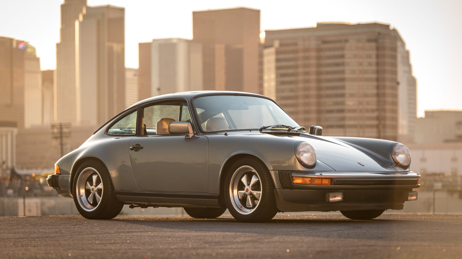 The Legacy of the Porsche 911 SC: Super Carrera - Motofutura