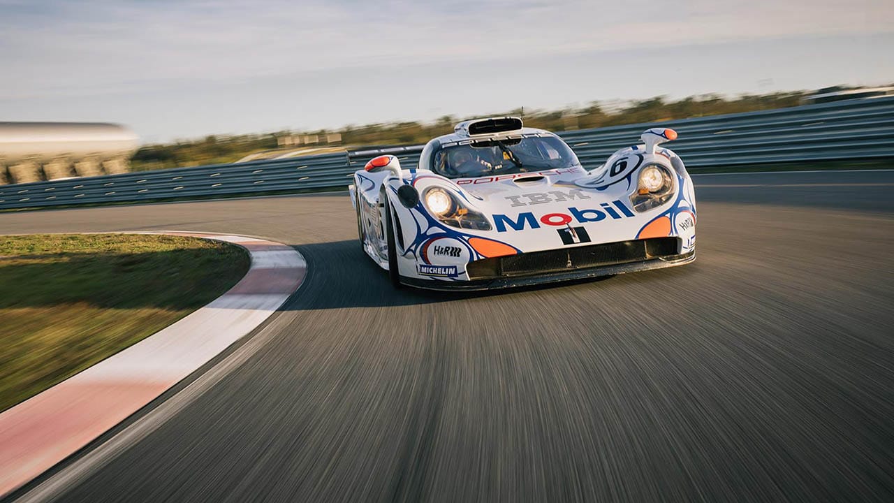 Famous Porsche Race Cars and Their History - Motofutura