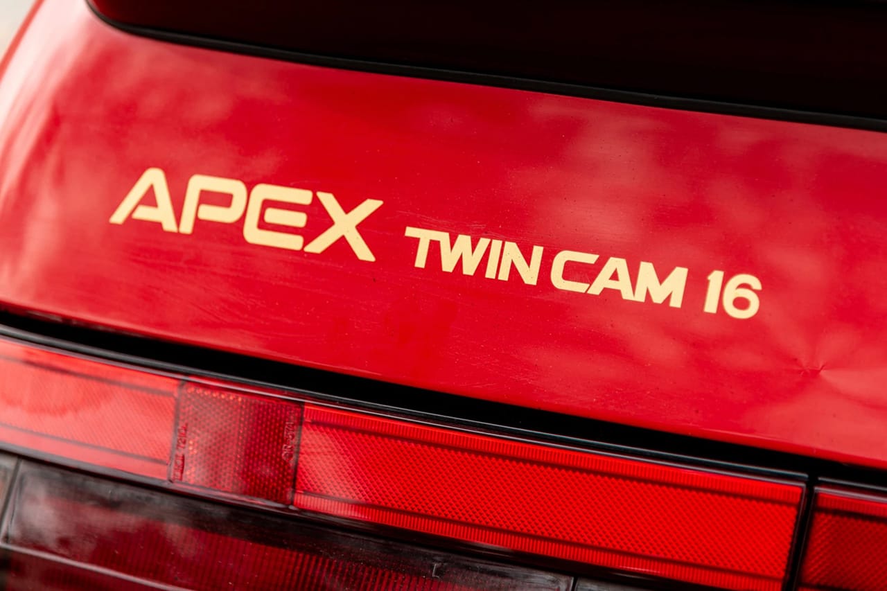 The Toyota Corolla AE86 a Complete Generational History - Japan Specs ...